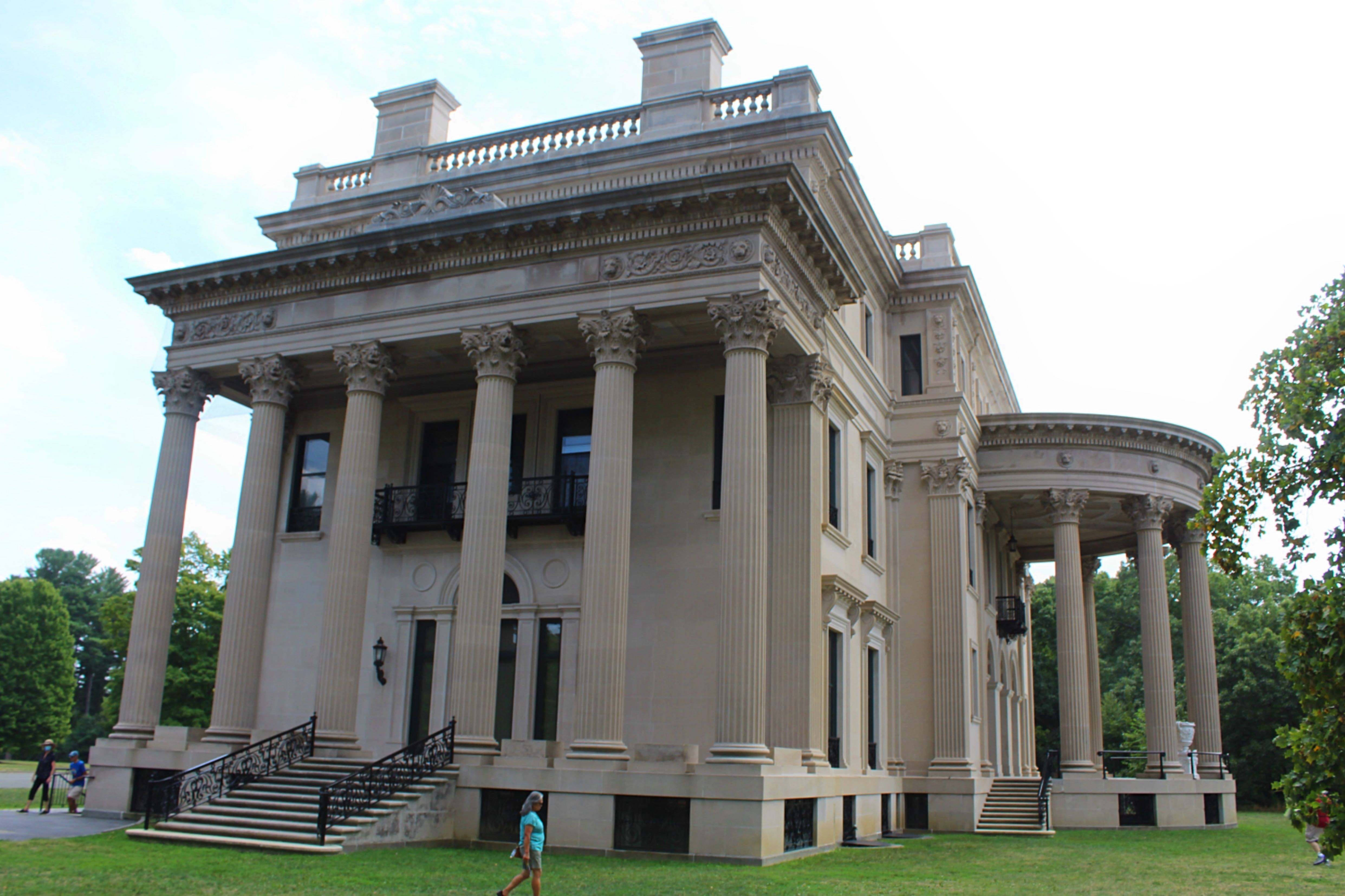 Historic Hudson Homes: Springwood & Vanderbilt Mansion – Lotz in ...